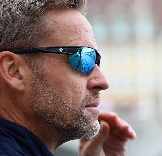 Eyeglass lenses - Eyeglass optical lens supplier – Optiswiss AG